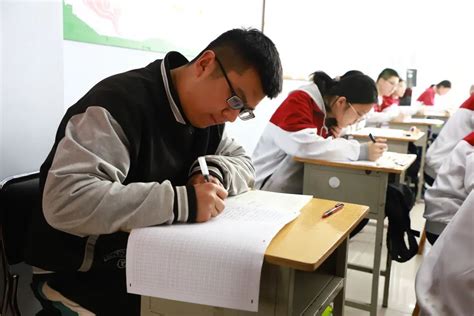 夯实教学功底促进教师成长 桃城中学学谷高二教师功底测 欢迎访问河北衡水桃城中学网站