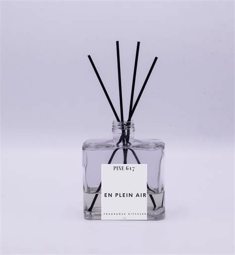 En Plein Aire Luxury Reed Diffuser Pine 617