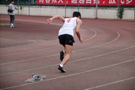 土测院新生运动会志愿活动 土木工程与测绘学院