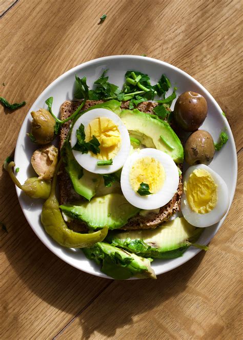 Easy Healthy Avocado Egg Sandwich Refresh My Health
