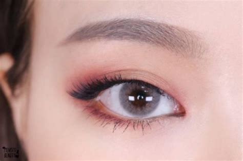 單眼皮、內雙眼皮、腫眼泡怎麼畫眼影？ 每日頭條