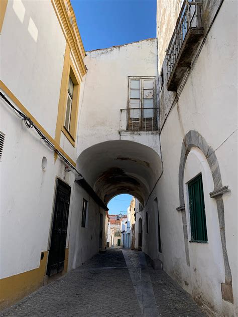 Um Novo Olhar Sobre Beja