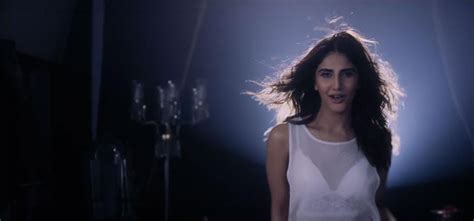 Vaani Kapoor Looks Smoking Hot In Ni Main Yaar Manana Ni From Daag By