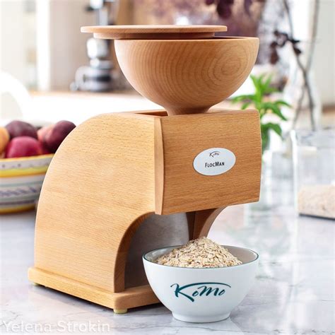 Komo Flocman Electric Oatgrain Flaker At Phg