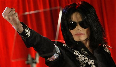 Michael Jackson Fans Upset With Disaster Lifetime Biopic Let Him