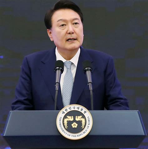 South Koreas Yoon Suk Yeol Tells Unification Ministry To Be Less Soft