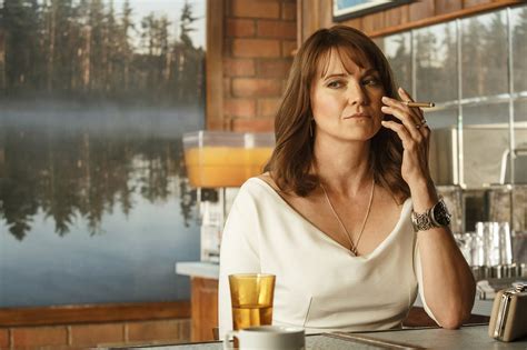 Lucy Lawless Wallpapers Images Photos Pictures Backgrounds