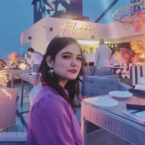 Ujala Ismail Mummy0fboys • Threads Say More