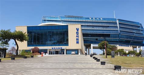 당진시의회 탄소중립 실천… ‘친환경 현수막 전환부터