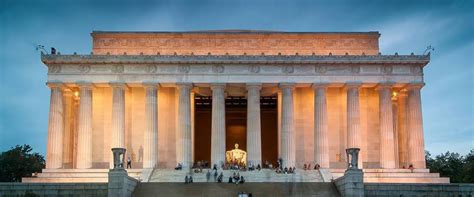 Visitando El Monumento A Lincoln En Washington Dc Washington Dc