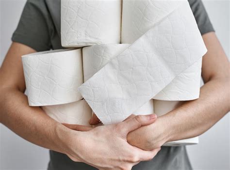 Simpatia do papel higiênico veja aqui 3 formas e motivos para fazer