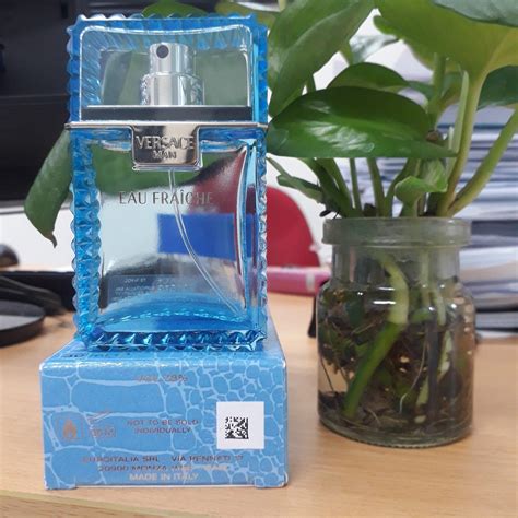 Review nước hoa Versace Man Eau Fraiche Tạo nét sang trọng cuốn hút cho phái mạnh BlogAnChoi