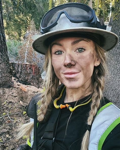 Index Katelyn Johnson Erdőművelő Fakitermelő Galéria