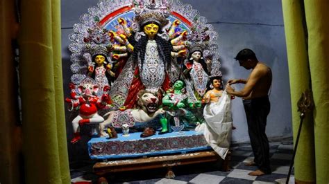 Durga Puja 2022 Must Visit Pandals In Kolkata