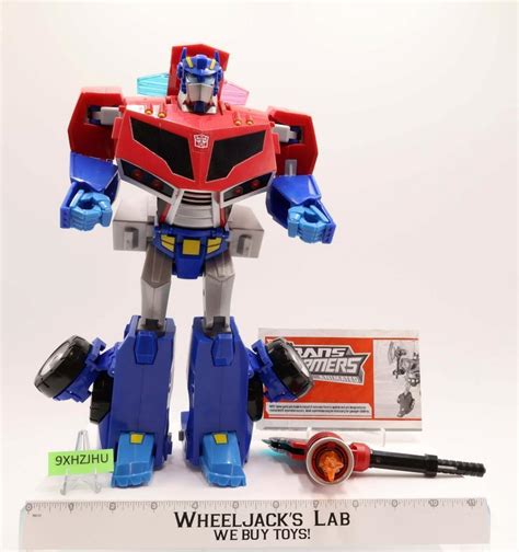 Roll Out Command Optimus Prime Supreme Class Animated Transformers 2008