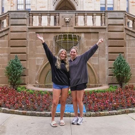 Mallorie Meyer Mallorie Meyer • Instagram Photos And Videos