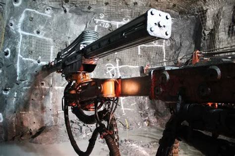 Mining Exploration Excites Expert Cfob 931 The Border