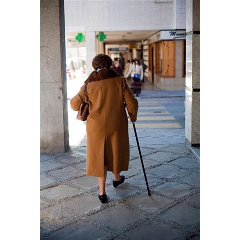 8 г за изнасилвач на баби