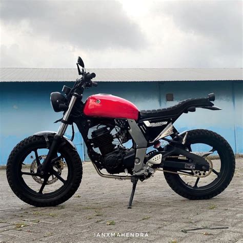 Yamaha Byson Custom Scrambler Tracker