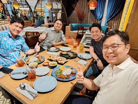 Learn About Indonesian Food From Dassault Dasmir And Wilton Sutopo