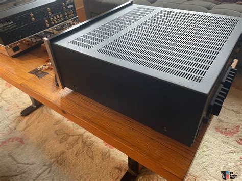 Mcintosh Mc300 Power Amplifier For Sale Us Audio Mart
