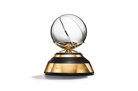 Nba 冠军奖杯造型升级！新增分区决赛 Mvp 奖杯！老詹：早说啊！ 69000