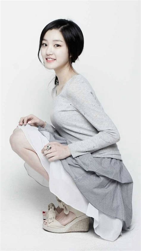 Lee Yoo Bi S Feet