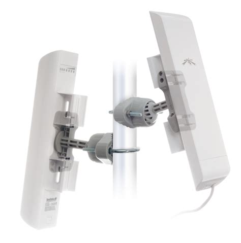Ubiquiti CPE NanoStation M5 AirMax Votre Partenaire Hi Tech