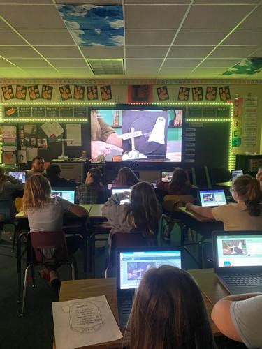 Fourth Graders Learn Spooky Coding With ‘robot Haunted House