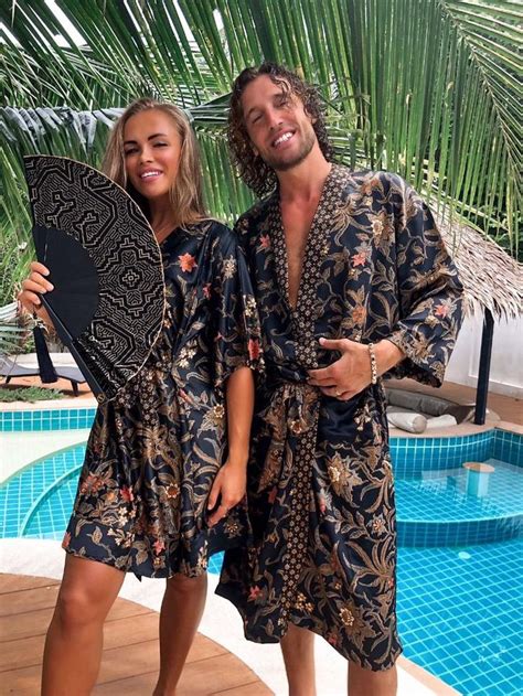 Bohemian Mens Silk Kimono Black And Gold Silk Kimono Robe For Man Silk