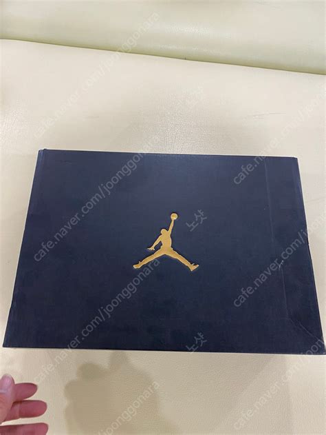 나이키 에어조던 한정판 골프화 새상품 중고나라 카페에서 운영하는 공식 사이트