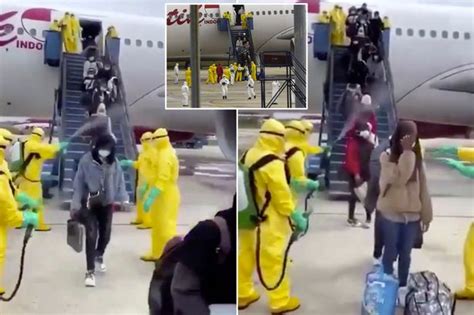 Woman Spots Odd Figure In Window Can T Stop Laughing After Getting Closer Look Mirror Online