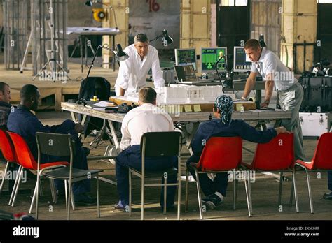 Don Cheadle George Clooney Brad Pitt Oceans Twelve 2004 Stock