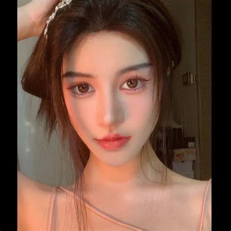 苏州混血外围昆凌170d蜂腰肥臀 身材火辣 外表冷艳内骚反差婊 水多易高潮 全能选手 叫声动人 🇯🇵av体验 家有多套情趣色色内衣 可以供君挑选