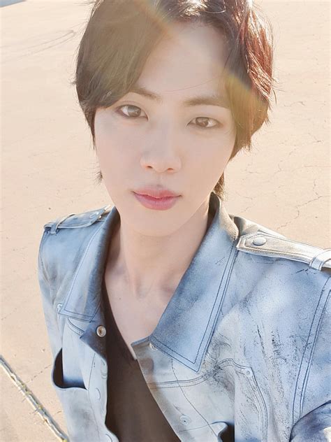 Bts Community Posts おはようございます💜 メープルストーリーの ジンくんのビハインド、可愛かったー🤭 タルバンではお兄