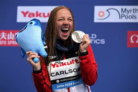 Canadian High Divers Molly Carlson Jessica Macaulay Earn Medals At