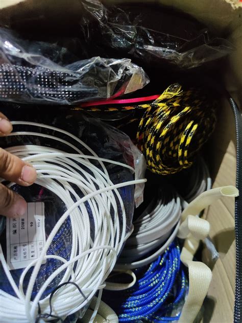 Обплетення для кабелів зміїна шкіра 15 грн Кабелі адаптери запобіжники Вінниця на Olx