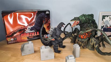 Unboxing The Sh Monsterarts Godzilla 1989 Feat Biolantte Youtube