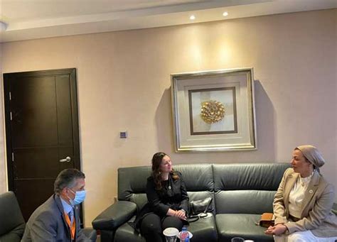 وزيرة البيئة تناقش مع ممثلي برنامج الأمم المتحدة الإنمائى التعاون في