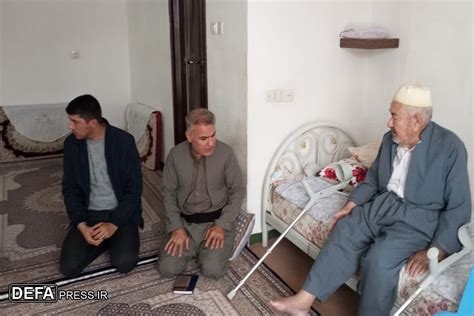 تصاویر دیدار رئیس بنیاد شهید سروآباد با خانواده شهدا و ایثارگران