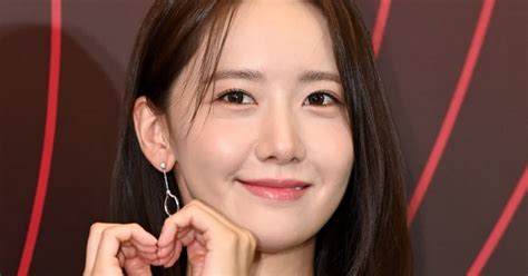 [포토] 윤아 눈부신 꽃사슴 미모