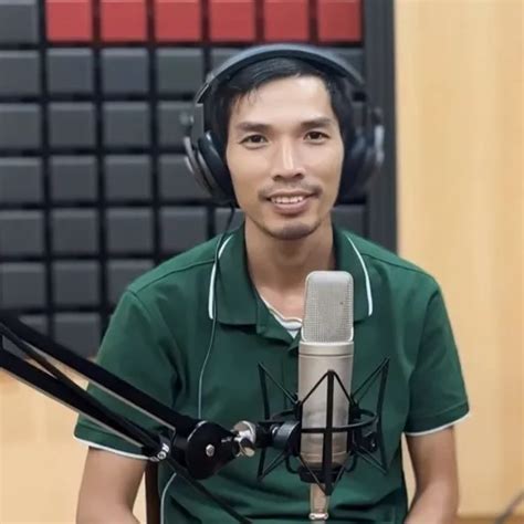 Chàng Trai 17 Năm Cõng Sách Lên Non Tiếp Bước Tương Lai Trẻ Em Vùng Cao