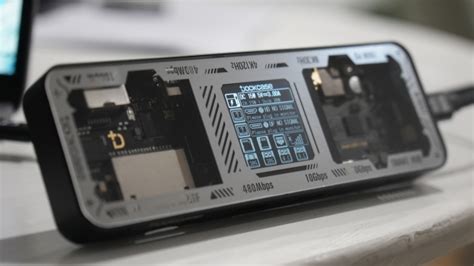 Dockcase Smart Usb C Hub In Explorer Edition Is Both Powerful And Gorgeous