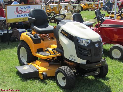 Cub Cadet Gt 2100 Tractor Photos Information