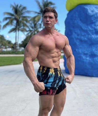 Joshua Taubes Tumbex