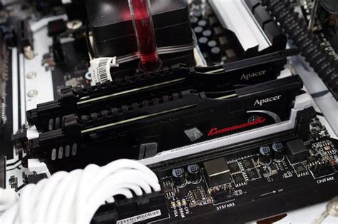 内存频率相同 Ddr3与ddr4性能差距有多大亲测详解内存硬件教程脚本之家