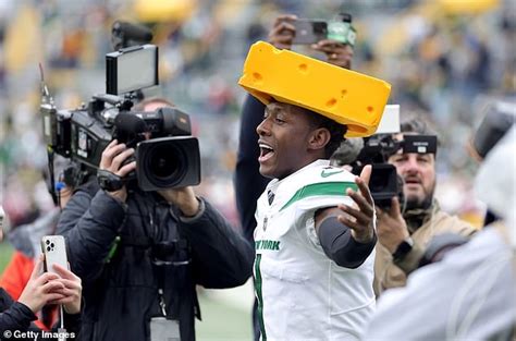 New York Jets Rookie Sauce Gardner Taunts Green Bay Packers Fans With