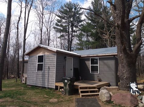 Kitty Kabin Cannonsville Critters