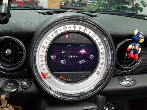 Bmw 미니쿠퍼 2세대 R59 로드스터 순정 비주얼 부스터모니터 연동 후방카메라 장착으로 안전하게 후진하세요~~ 네이버 블로그