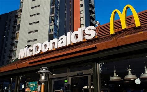 McDonald S Posts Rare Sales Miss Inquirer Business